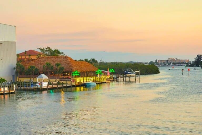The Secluded Florida Barrier Island of Casey Key is Home to a Literary ...