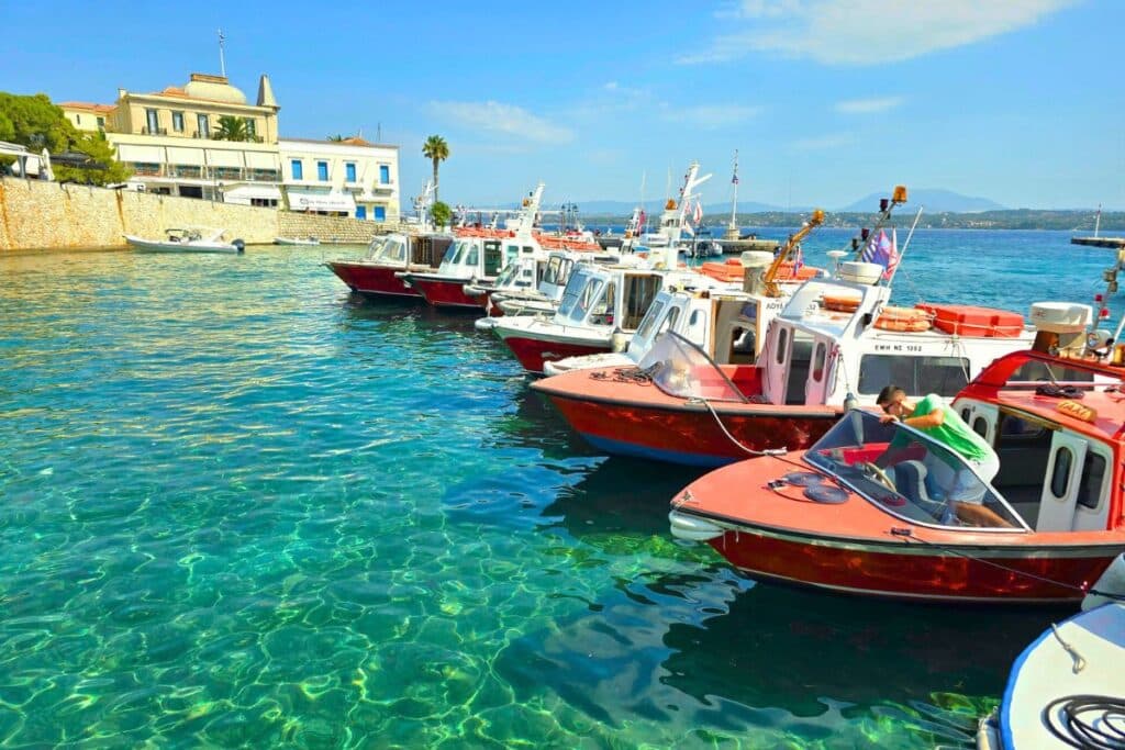 The Little-Known Island of Spetses is Greece’s Most Sophisticated ...