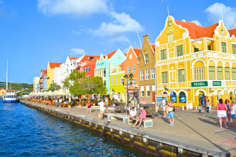curacao Archives - Round the World in 30 Days